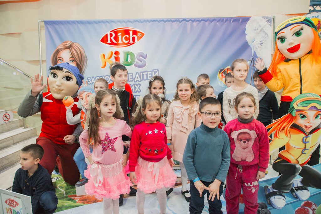 Rich Kids rebranding - Suneventagency